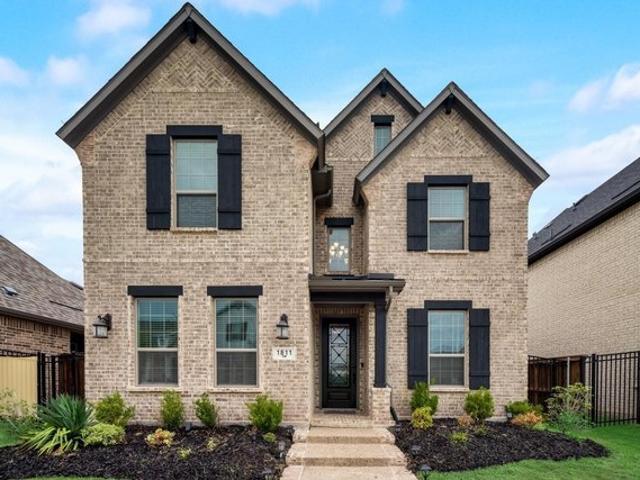 1811 Clouded Wren Dr, Arlington, TX 76005