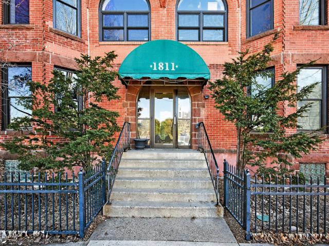 1811 Elliot Avenue # 8