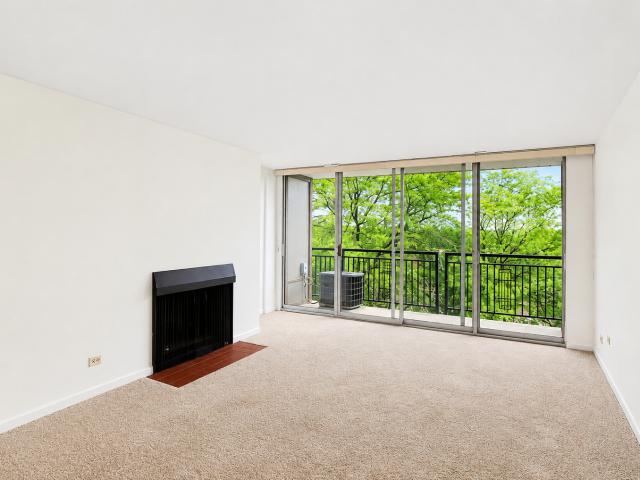1811 Four Lakes Avenue # 4F