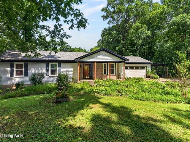 1811 Foxboro Rd