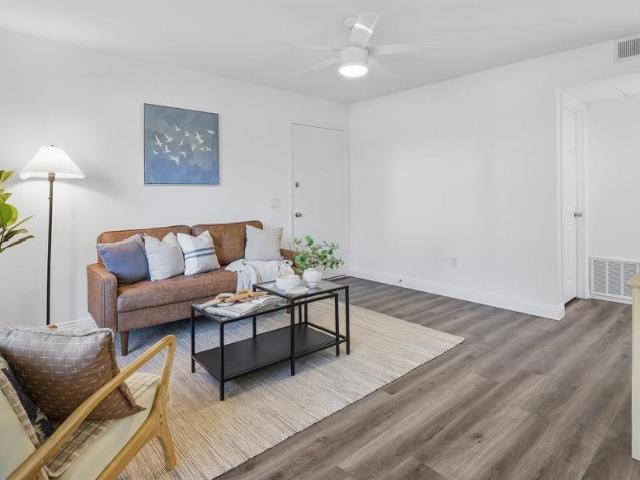 1811 Grand 163
