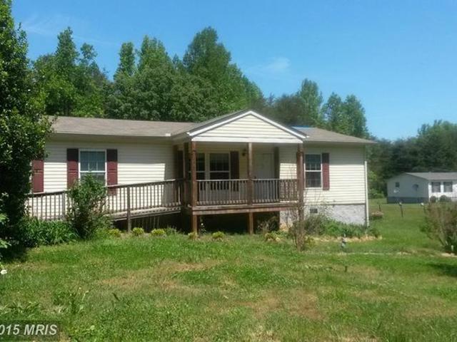 1811 Halls Store Rd, Mineral, VA 23117