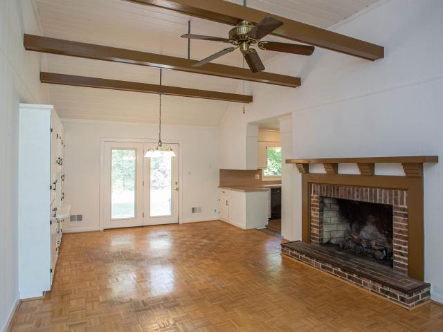 1811 Hobkirk Court