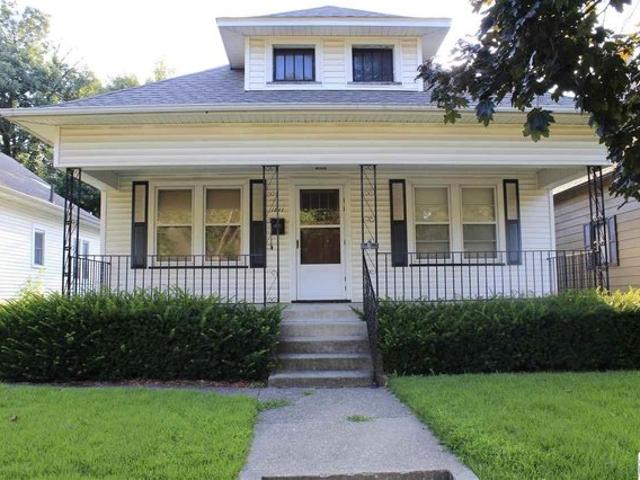 1811 S 5th St, Terre Haute, IN 47802