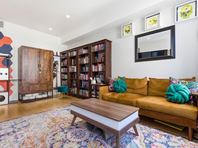 1811 W 17th Street # 303