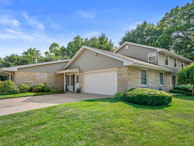 1811 W Halsey Ave