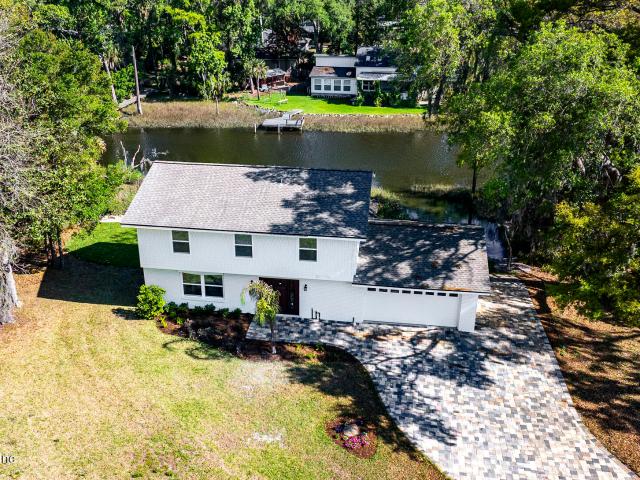 1811 12 Oaks Ln N, Neptune Beach, FL 32266 | MLS #2138