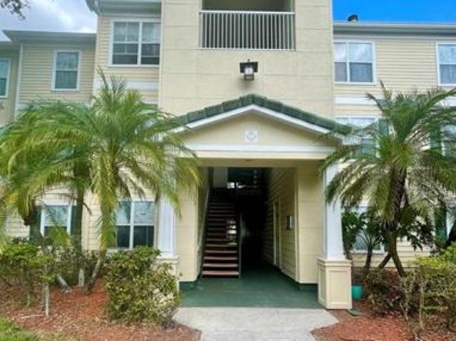 18123 Bridle Bit Ln, Tampa, FL 33647