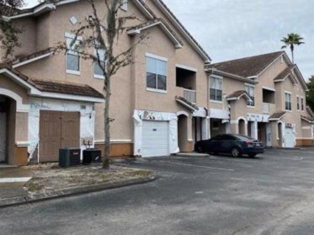 18120 Villa Creek Dr #18120 Tampa, FL 33647