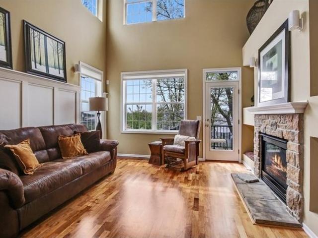 18121 Kindred Ct, Lakeville, MN 55044