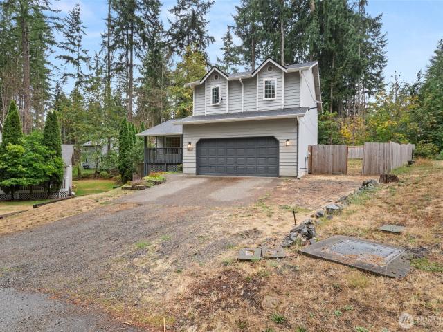 18127 Stoney Ct SE