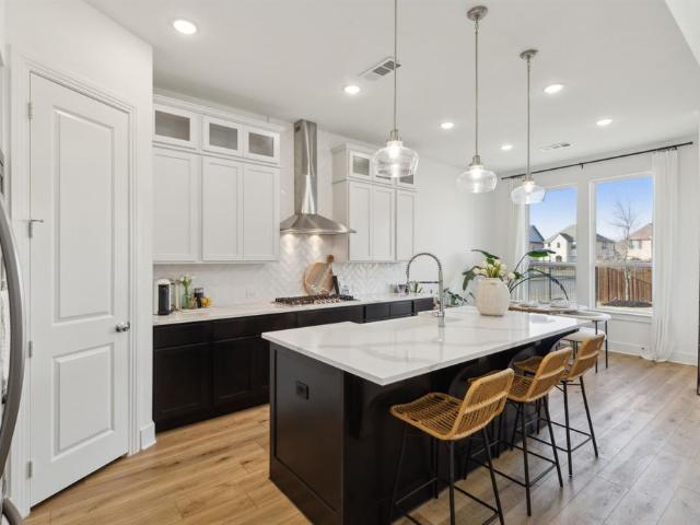 1812 Mcdougall Creek