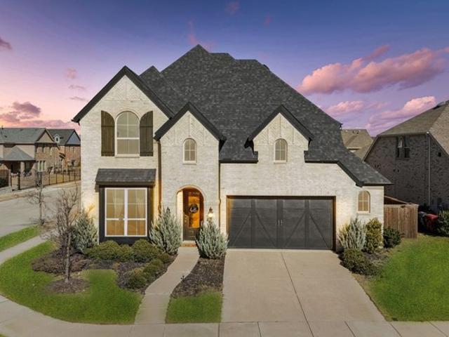 1812 McDougall Crk, Van Alstyne, TX 75495