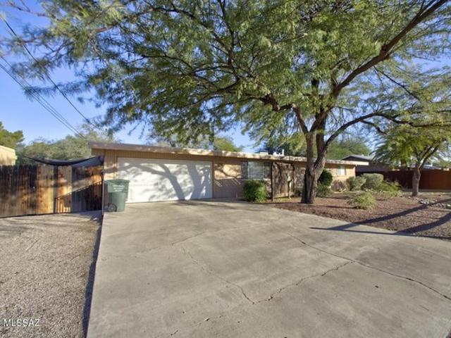 1812 N Arcadia Ave, Tucson, AZ 85712