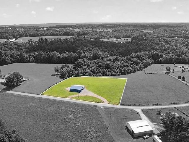 1812 and 1838 Tick Ridge Rd, Waynesburg, KY 40489