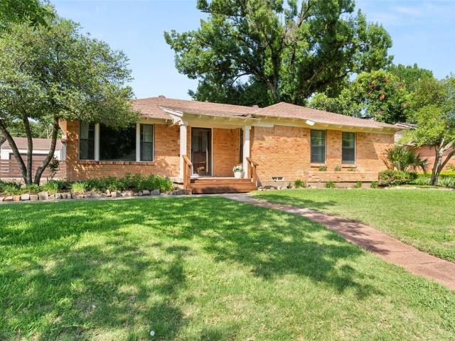 1812 Arrow Lane