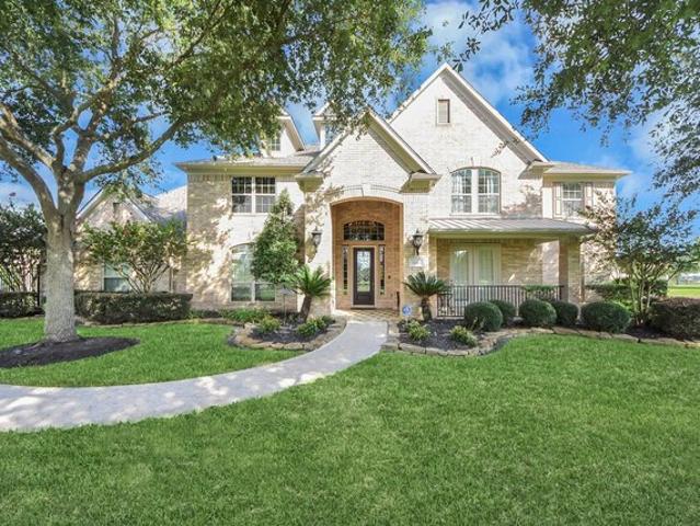 1812 Lake Landing Dr, League City, TX 77573