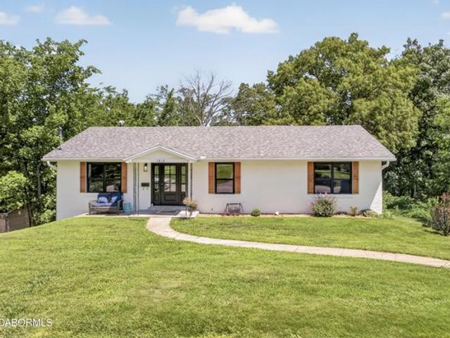 1812 Stadium Blvd, Jefferson City, MO 65109