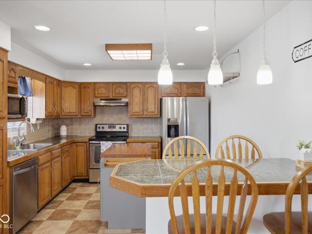 1812 S Clark Road