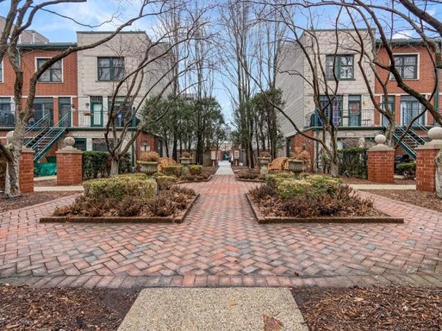 1812 S State St Unit 34, Chicago, IL 60616