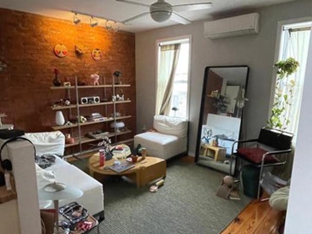 1812 W Master St, Philadelphia, PA 19121