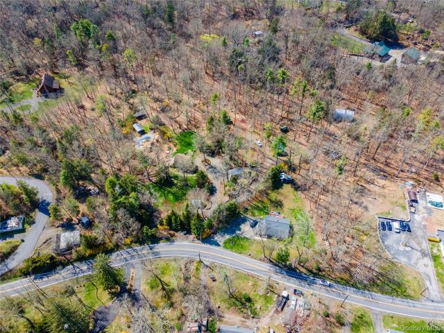 1812 1 Sawkill Park Rd, Kingston, NY 12401 | MLS #945925