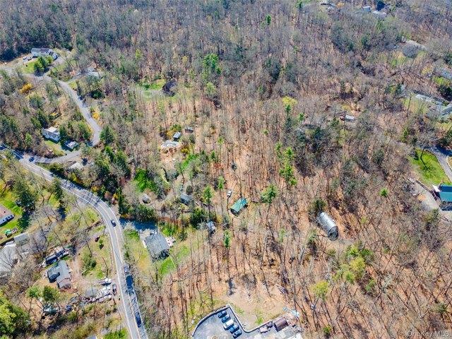 1812 1 Sawkill Park Rd, Kingston, NY 12401