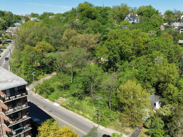 1812 1 William Howard Taft Road