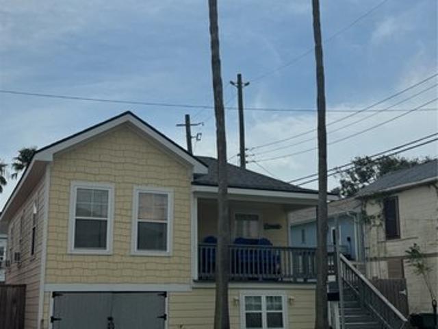 1812 20th St, Galveston, TX 77550