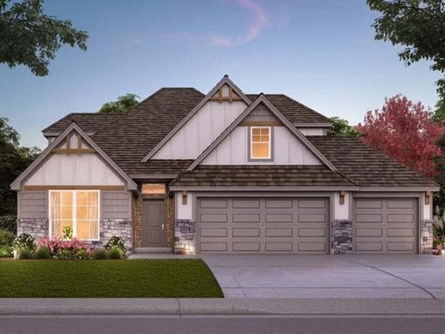 18133 Autumn Grove Dr, Edmond, OK 73012