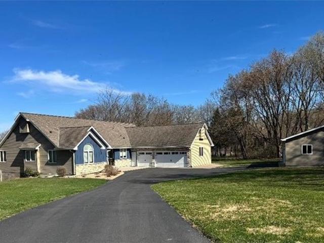 18130 Robinson Cir, Dayton, MN 55327