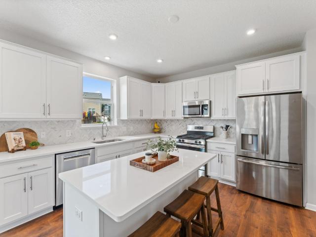 18135 Gladstone Trail