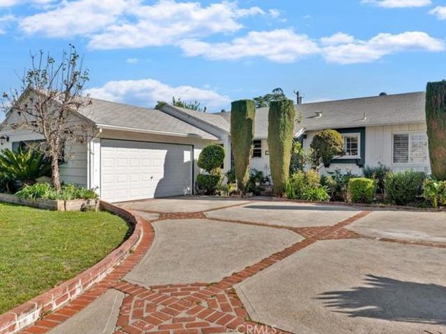 18138 Schoenborn St, Northridge, CA 91325