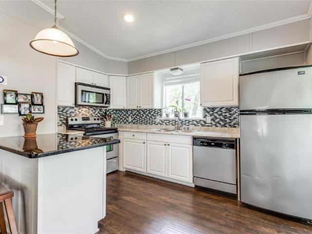 1813 Oak Shore Drive
