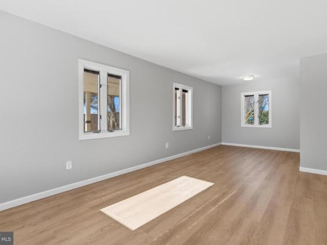 1813 Olmstead Drive
