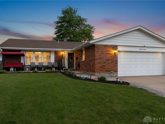 1813 Britton Dr, Piqua, OH 45356