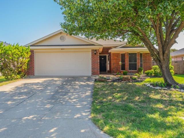 1813 Canyon Ridge St, Fort Worth, TX 76131