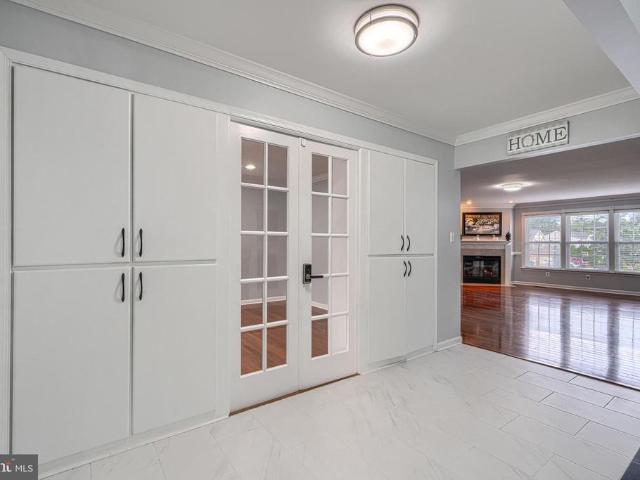 1813 Charolais Court