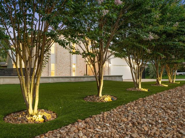 1813 Crooked Ln