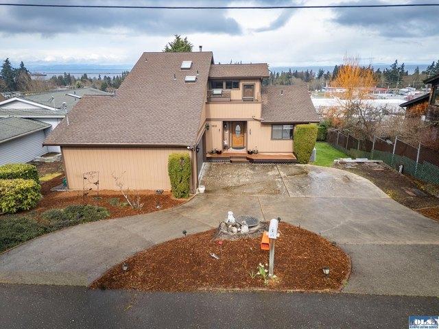 1813 E 3rd St, Port Angeles, WA 98362