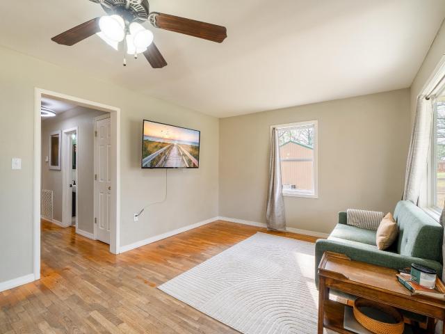 1813 Ford Dr