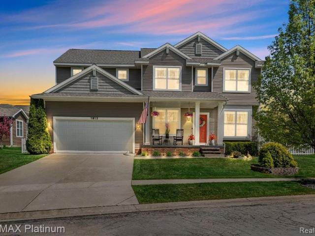 1813 garfield street, howell, usa, mi