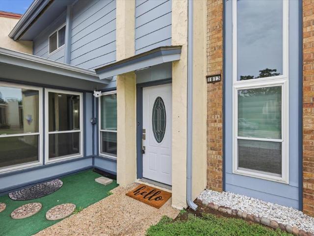 1813 Greenspring Circle