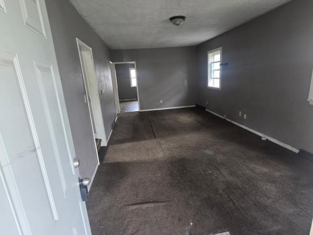 1813 Kendall St, South Bend, IN 46613 | MLS #202612 | Compass