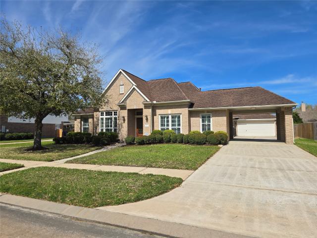 1813 Sandy Lake Drive