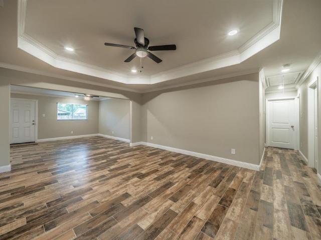 1813 Tompkins Drive