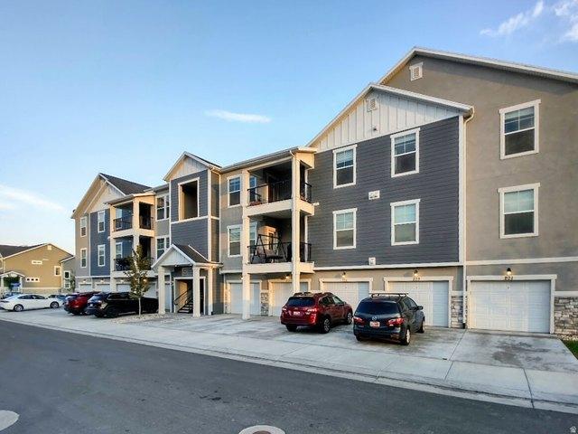 1813 W Newcastle Ln Unit 302, Saratoga Springs, UT 84045