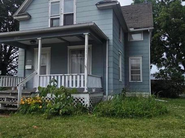 1813 1 Avenue of the Cities Avenue
