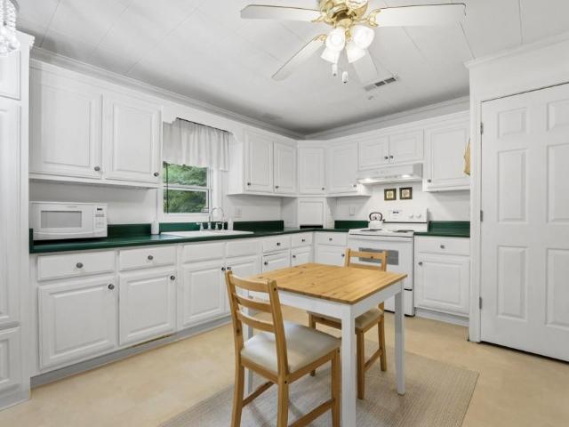 181 Cedar Creek Road NW