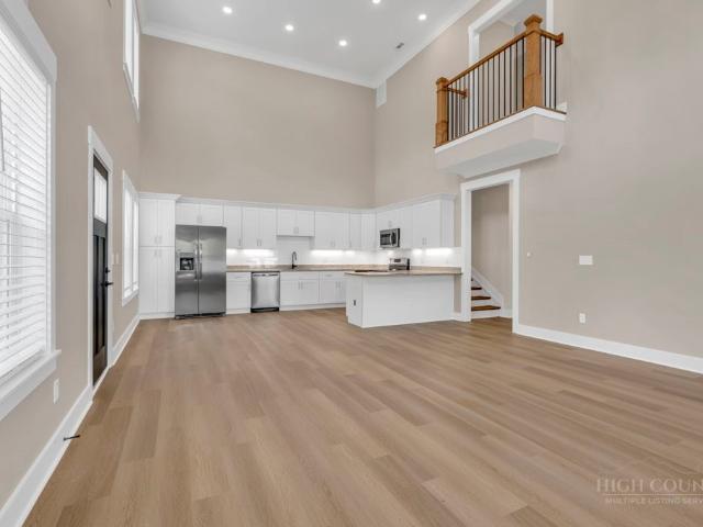 181 Circle Drive 2